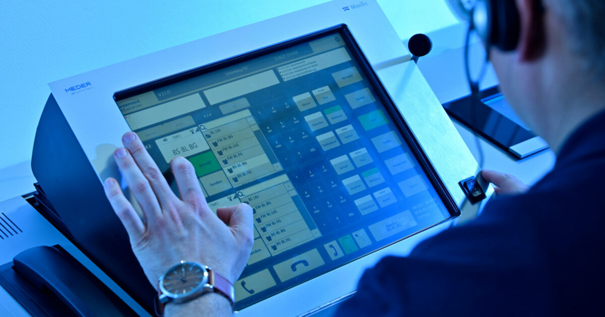 Wireless Guiding Systeme - MEDER CommTech GmbH